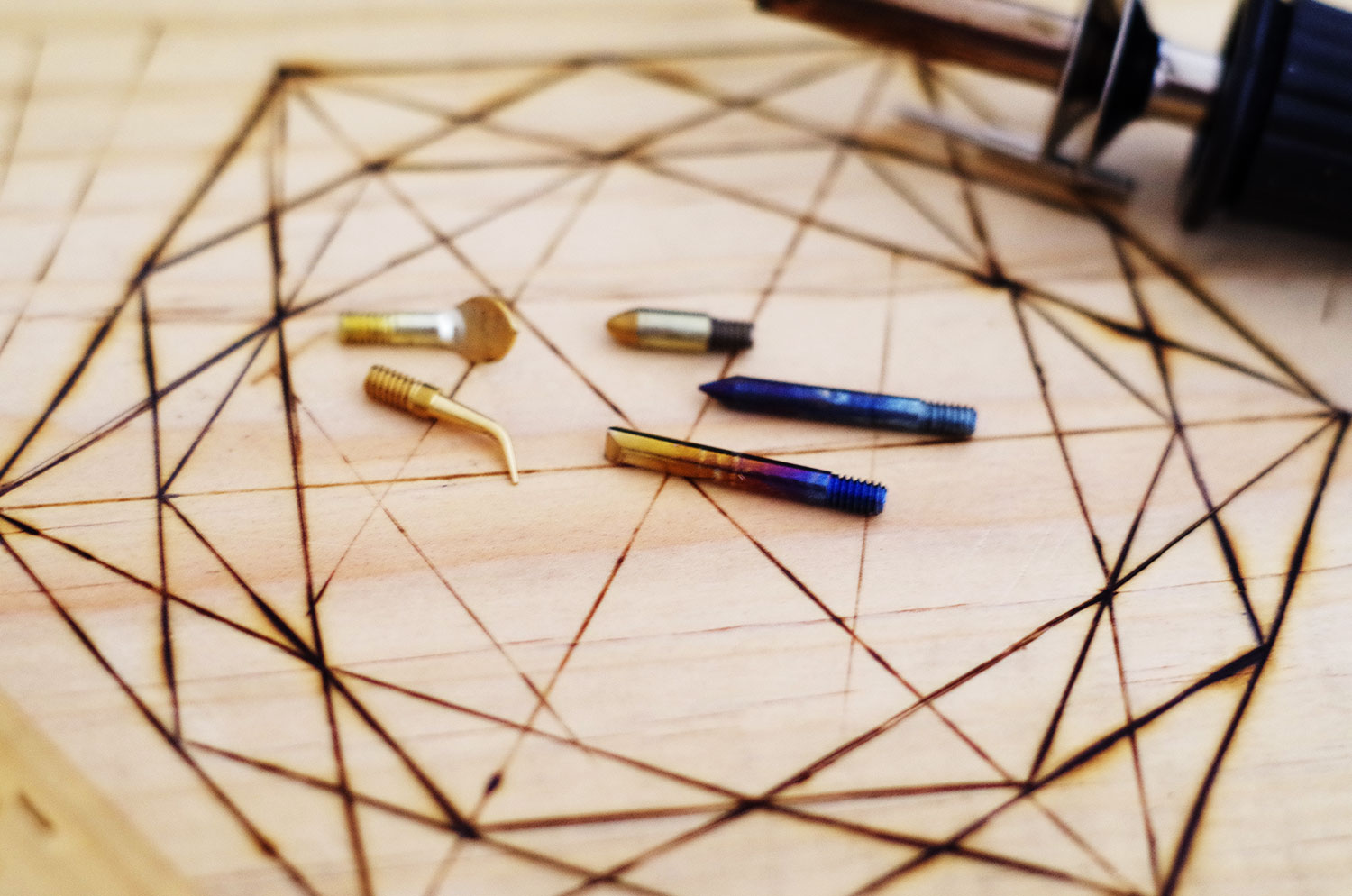 {Trucs & Astuces} Mes premiers pas en pyrogravure • Atelier Fête Unique