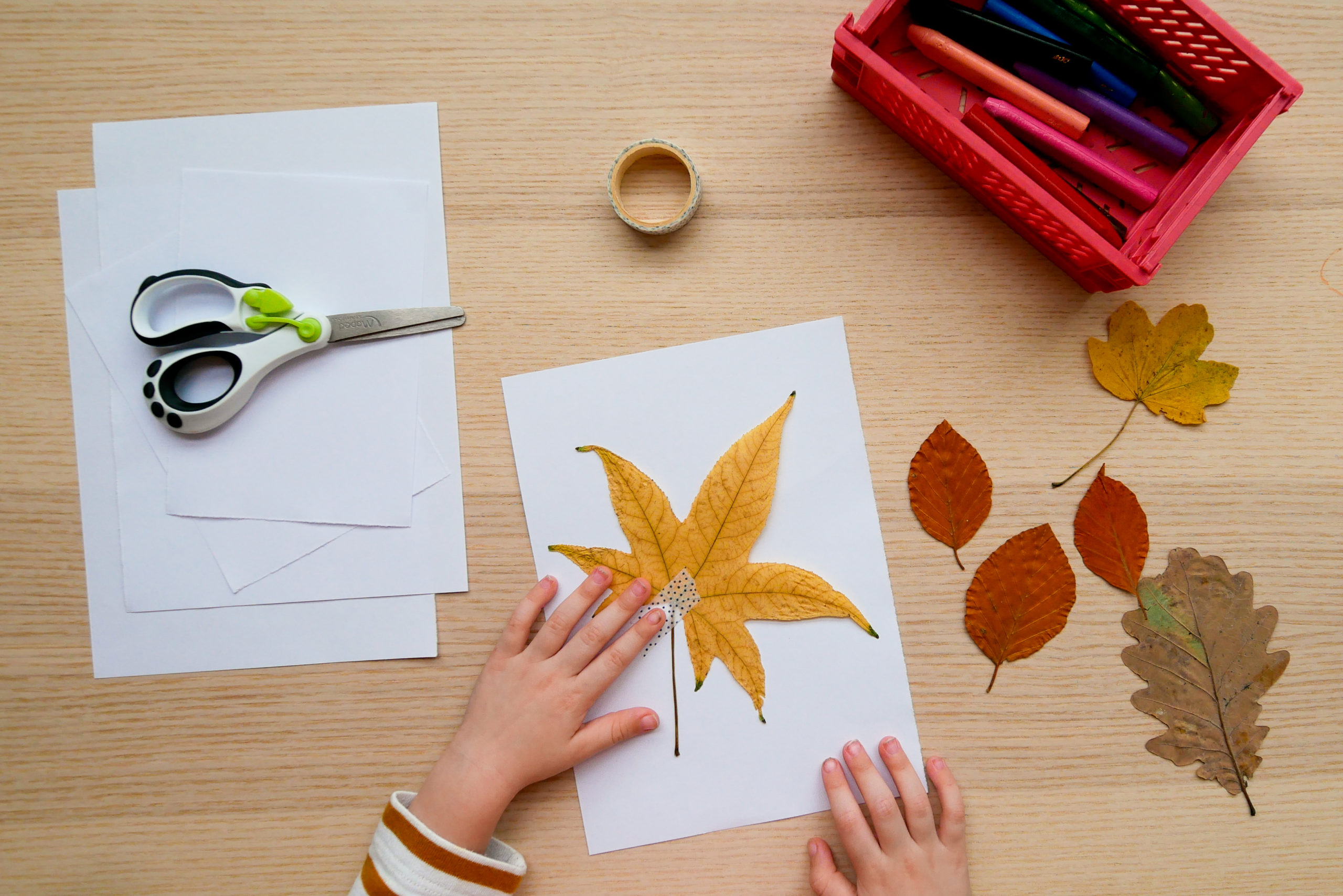 DIY Enfant - 3 idées à faire avec des feuilles d'automne • Atelier Fête ...